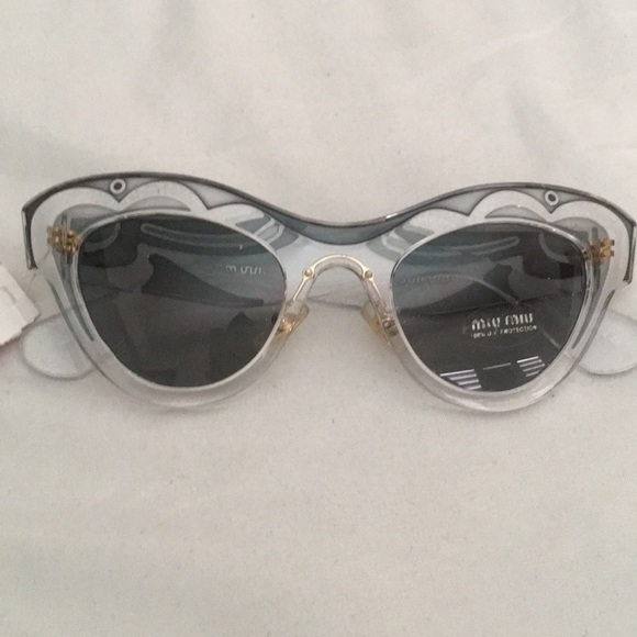 Miu Miu | Accessories | New Miu Miu Transparent Cat Eye Sunglasses ...